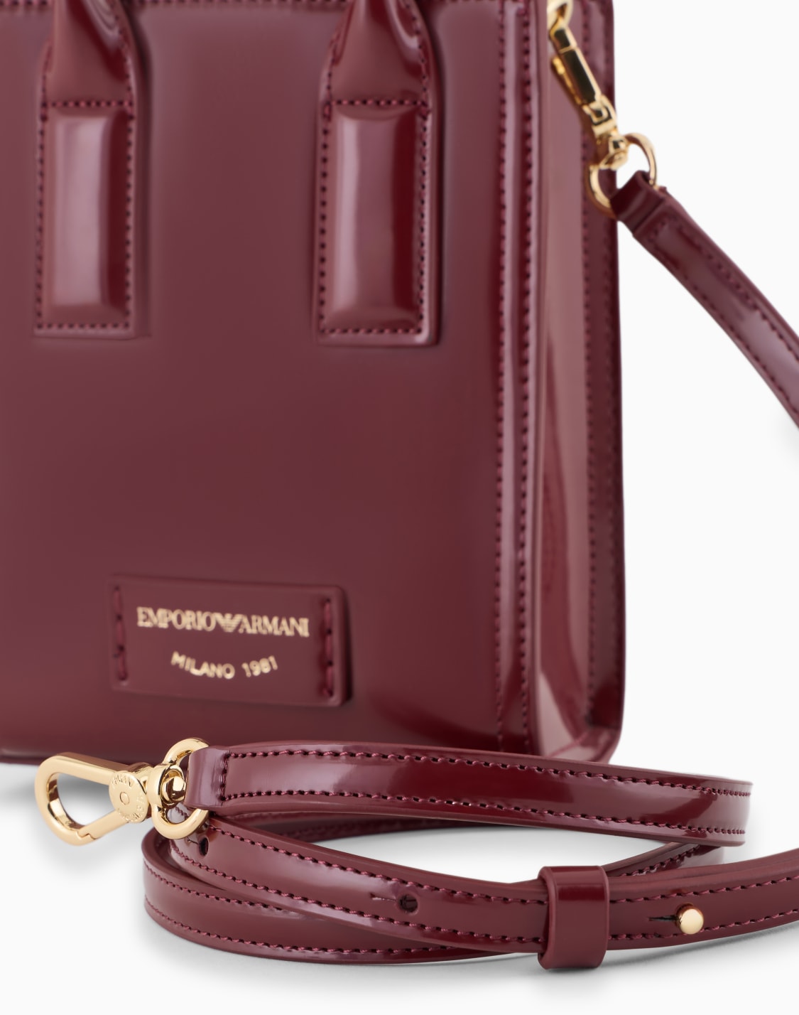 Emporio Armani Woman Bags Mini Bags and Clutch Bags | Emporio Armani