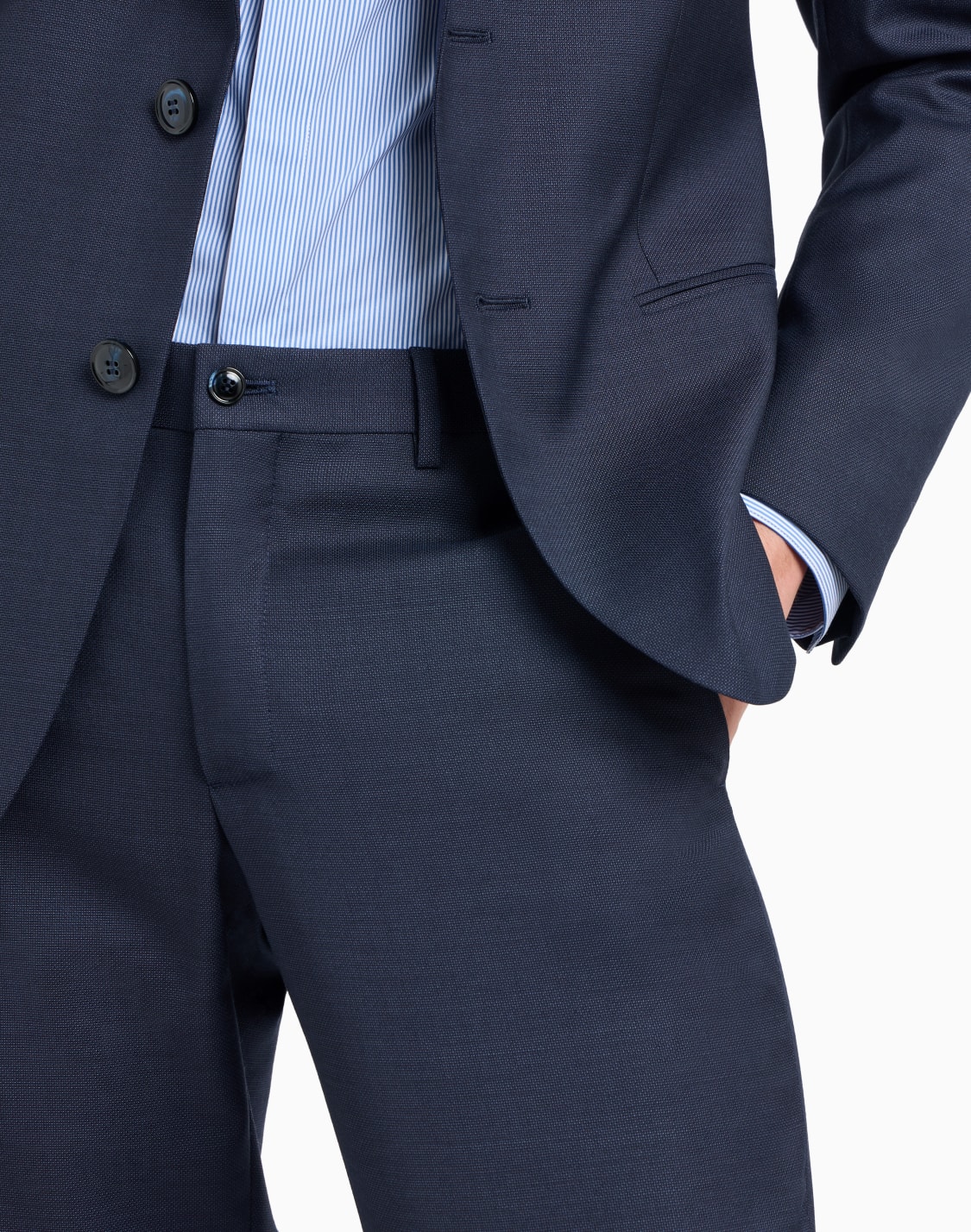Suits and tuxedos for men | Giorgio Armani
