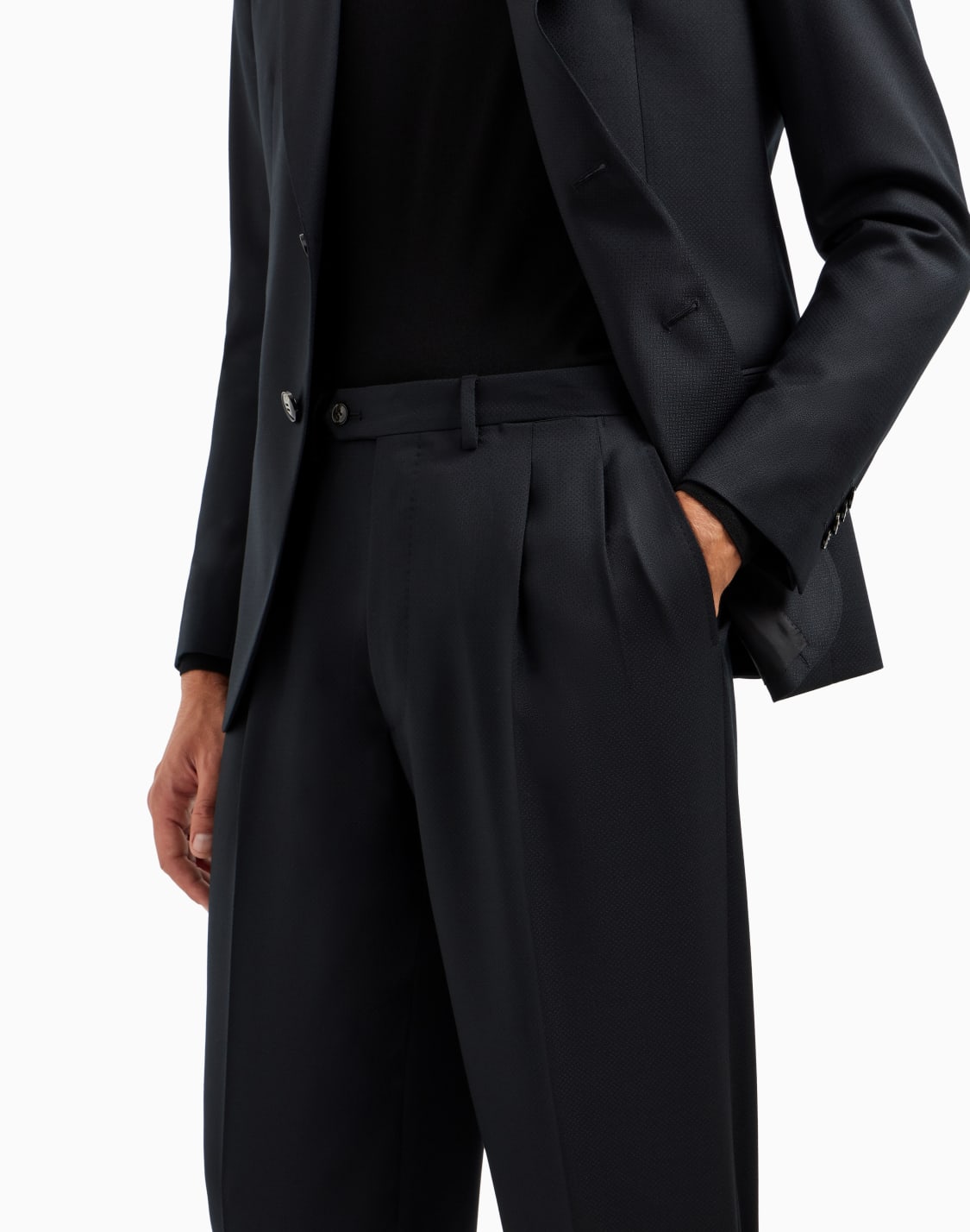 Suits and tuxedos for men | Giorgio Armani