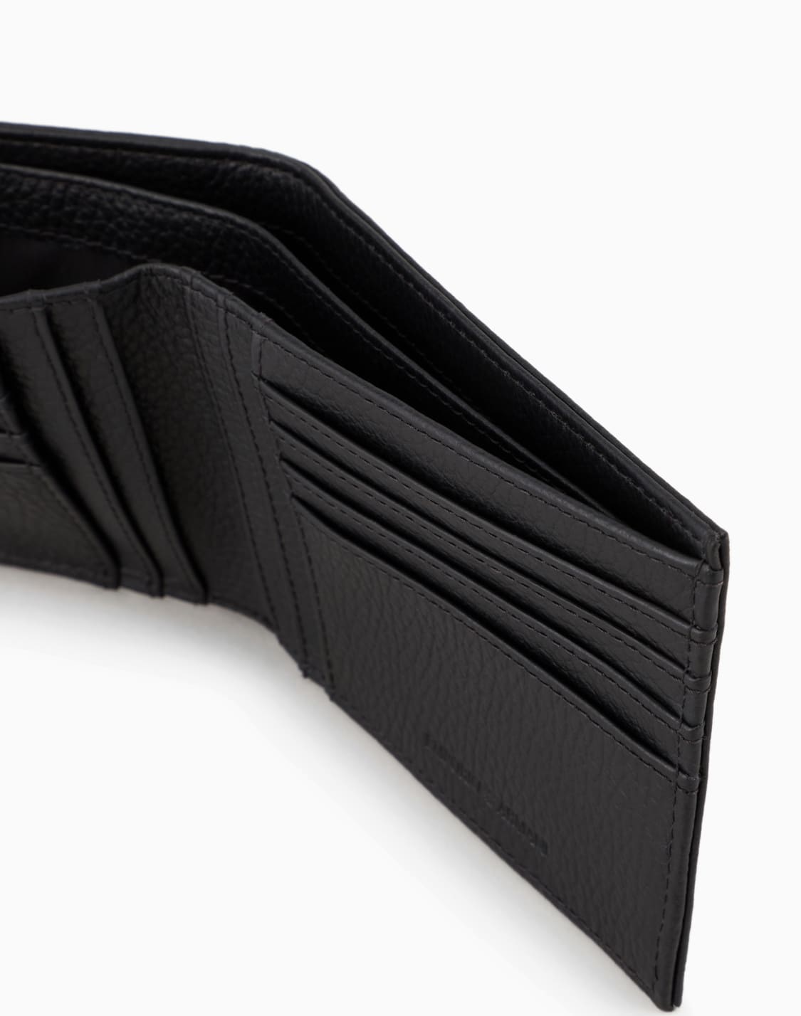 Men's Wallets and Small Leather Goods | Emporio Armani