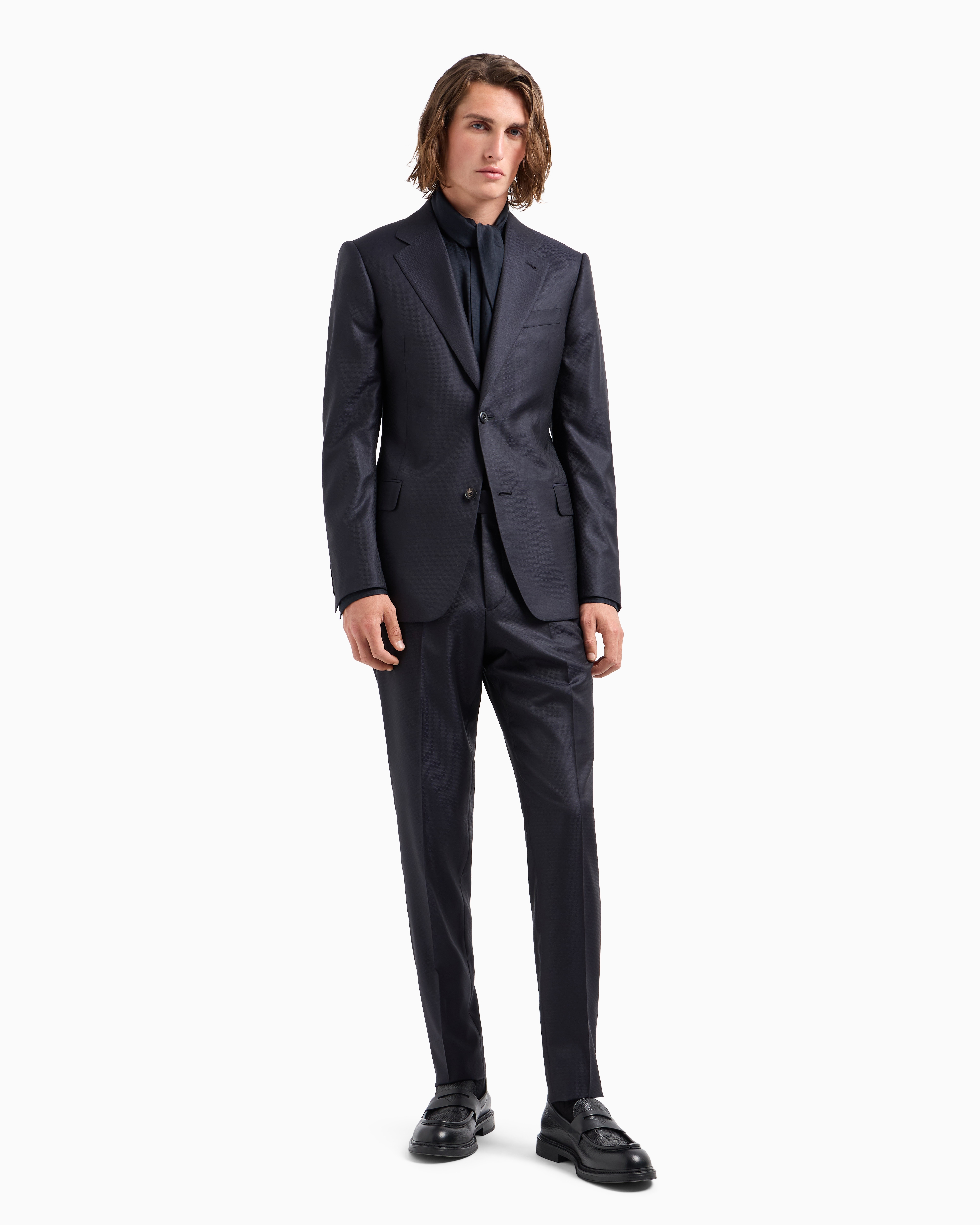 Emporio armani suits store