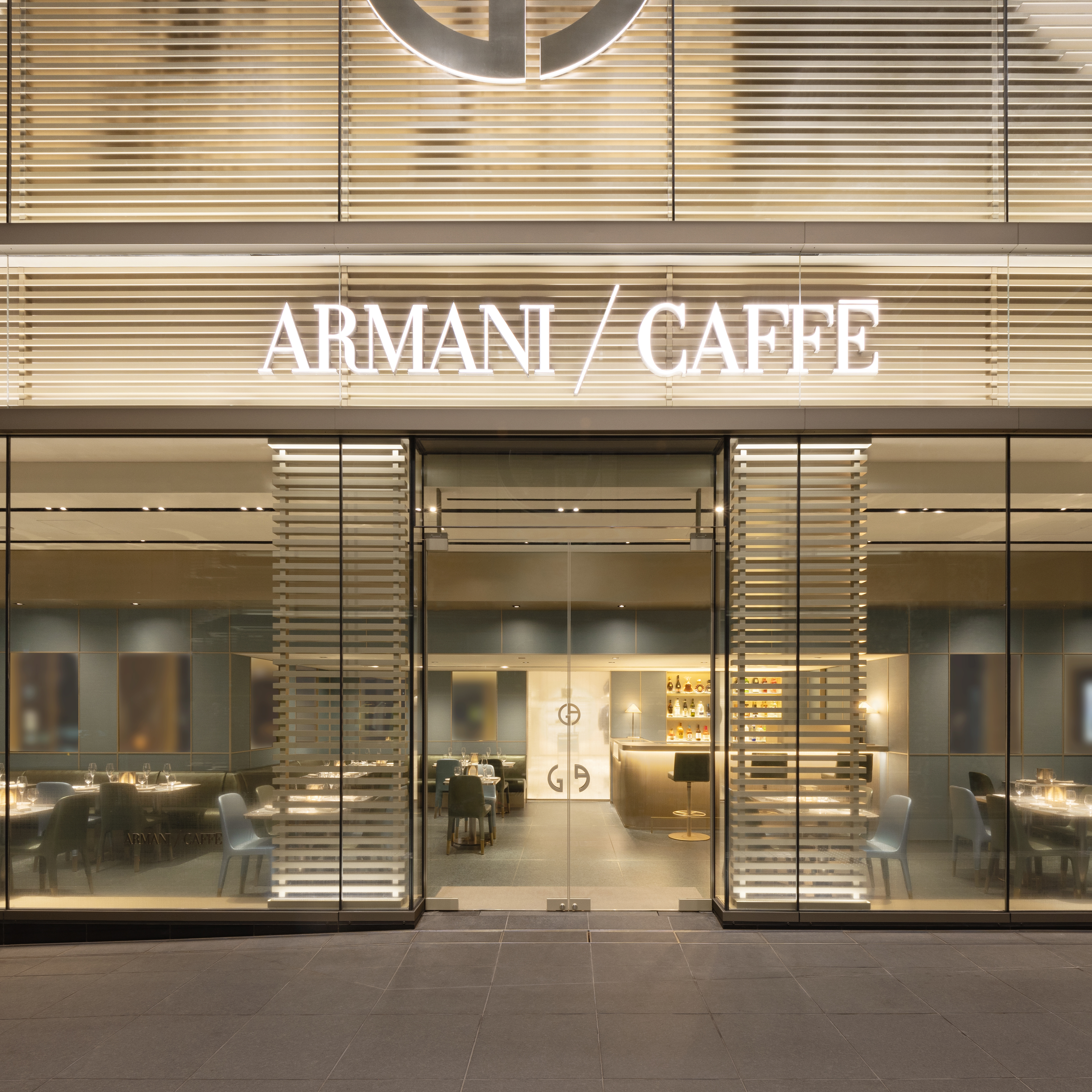 Armani Ristorante Emporio Armani Caffe Paris Armani